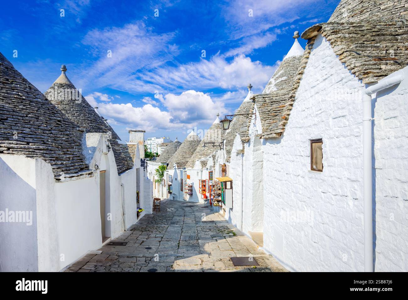 Alberobello, Italy. Trullo conical roof houses, rural Puglia style ...