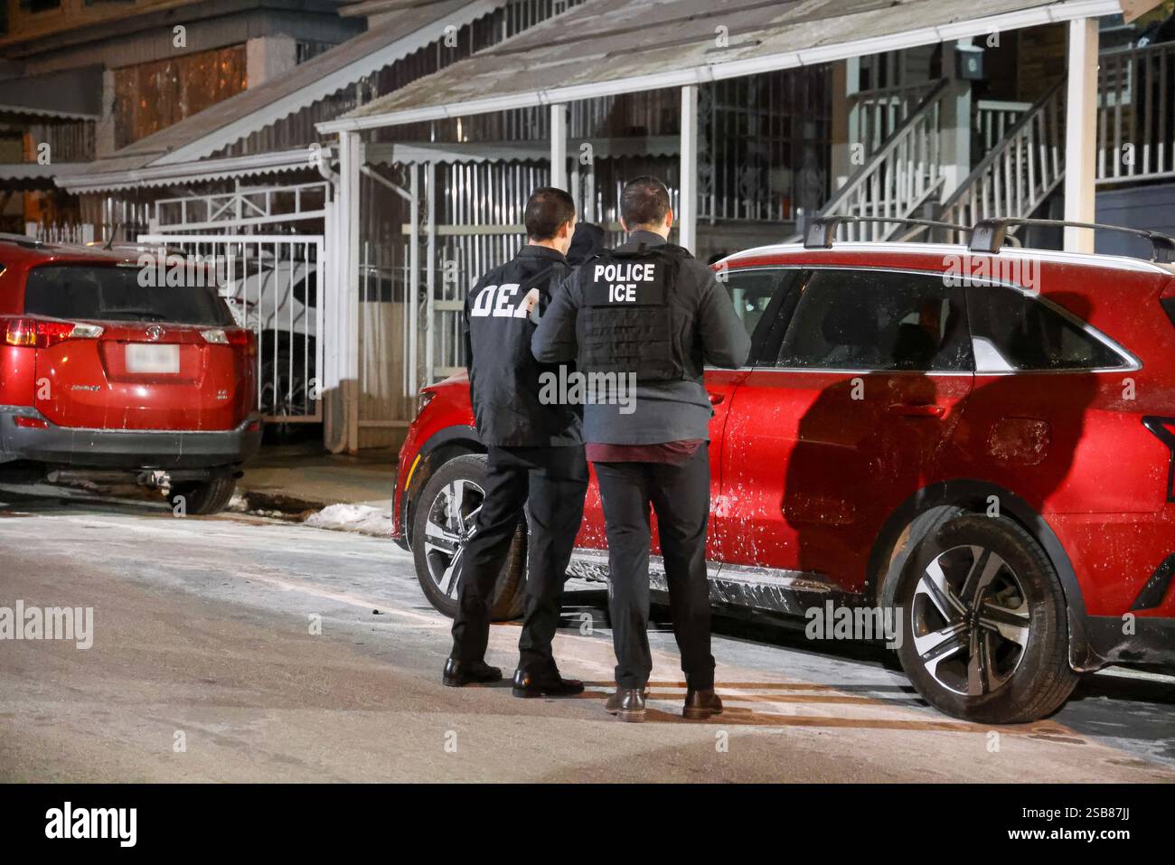 New York City, United States. 28th Jan, 2025. Federal agents with the ...