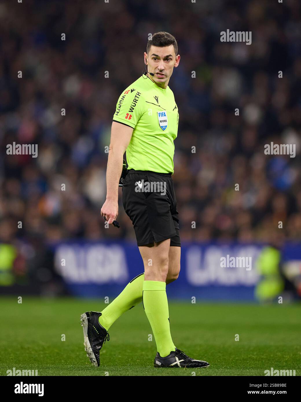 Alejandro Muniz Ruiz looks on during the LaLiga EA Sports match between ...
