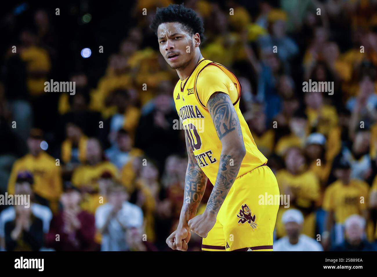 SCOTTSDALE, AZ - FEBRUARY 01: Arizona State Sun Devils guard BJ Freeman ...