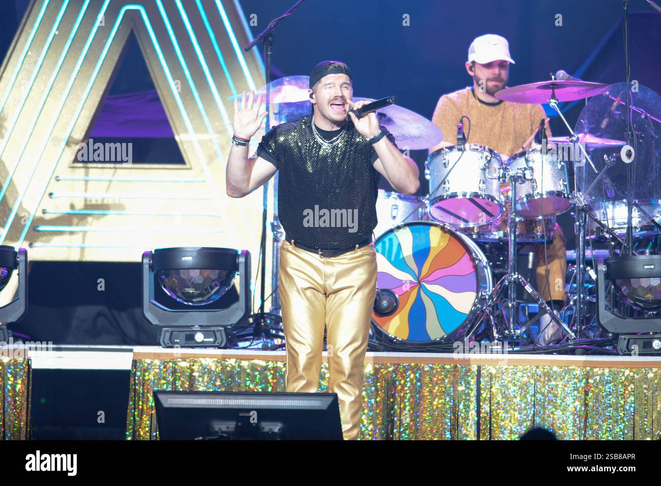 Sunrise, USA. 31st Jan, 2025. Logan Cain performs with CAIN in Sunrise ...