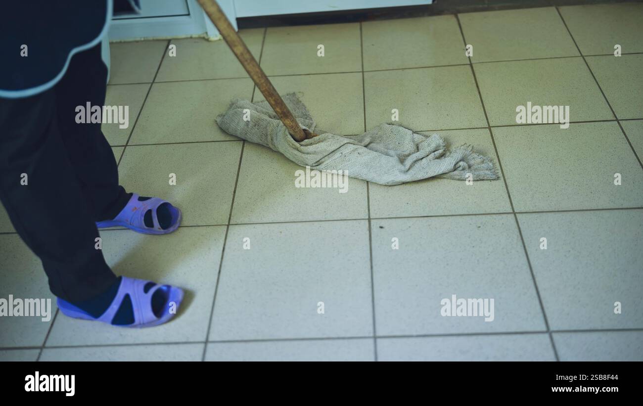 Highlighting the importance of maintaining cleanliness in school ...
