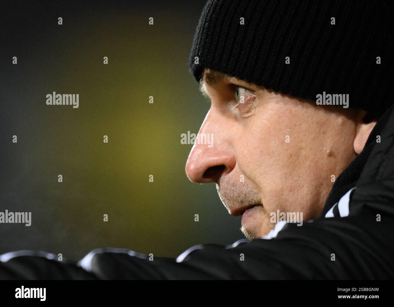 Eupen, Belgium. 01st Feb, 2025. Lommel's head coach Ryan Garry reacts ...