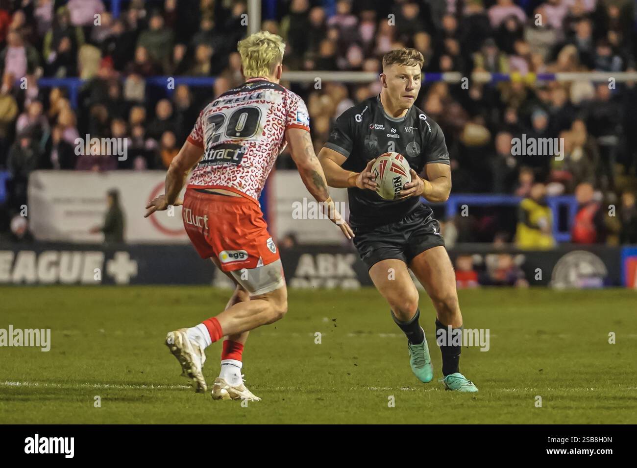 Warrington, Cheshire, UK. 1st February, 2025. Rugby League, Toby King's ...