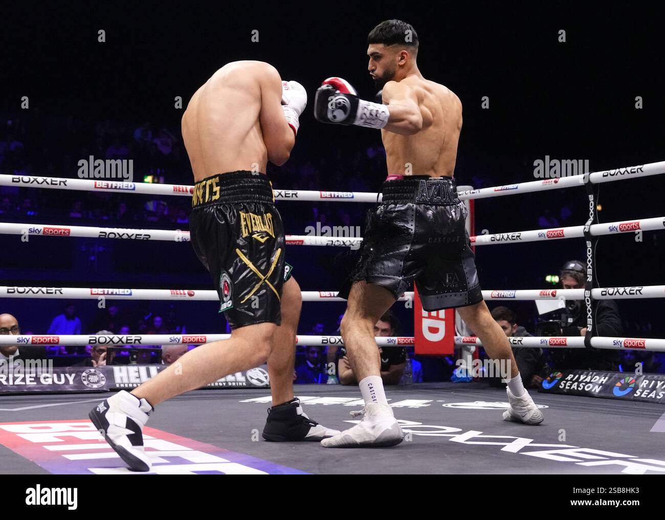 Adam Azim (right) and Sergey Lipinets in the IBO World Super Light ...