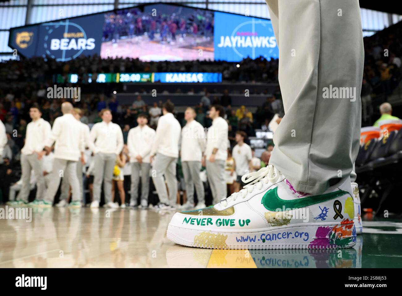 Baylor head coach Scott Drew wears special shoes for Coaches vs. Cancer ...