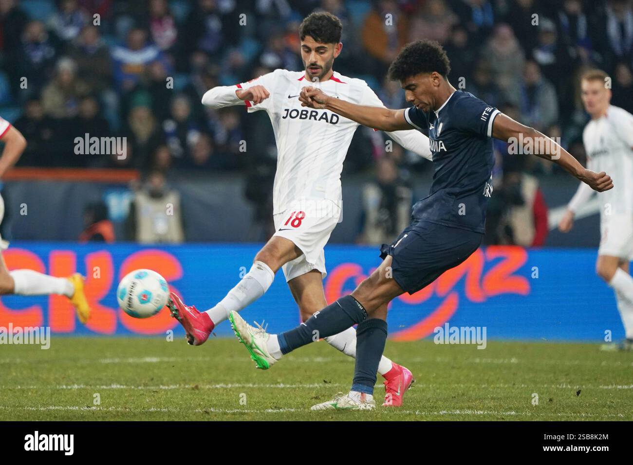 Fussball, 1.BL Saison 2024/2025 VfL Bochum- SC Freiburg Eren Sami ...