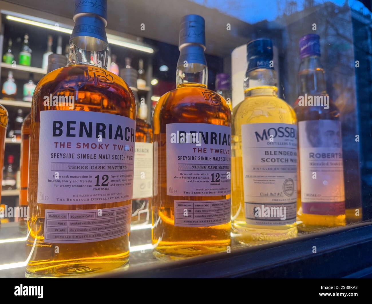 Fine selection of single malt Scotch whiskies displayed in a bar Stock ...
