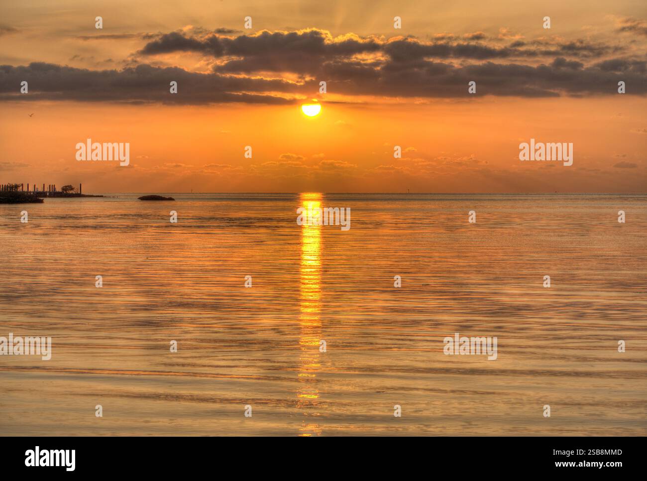 Marathon silhouette hi-res stock photography and images - Alamy