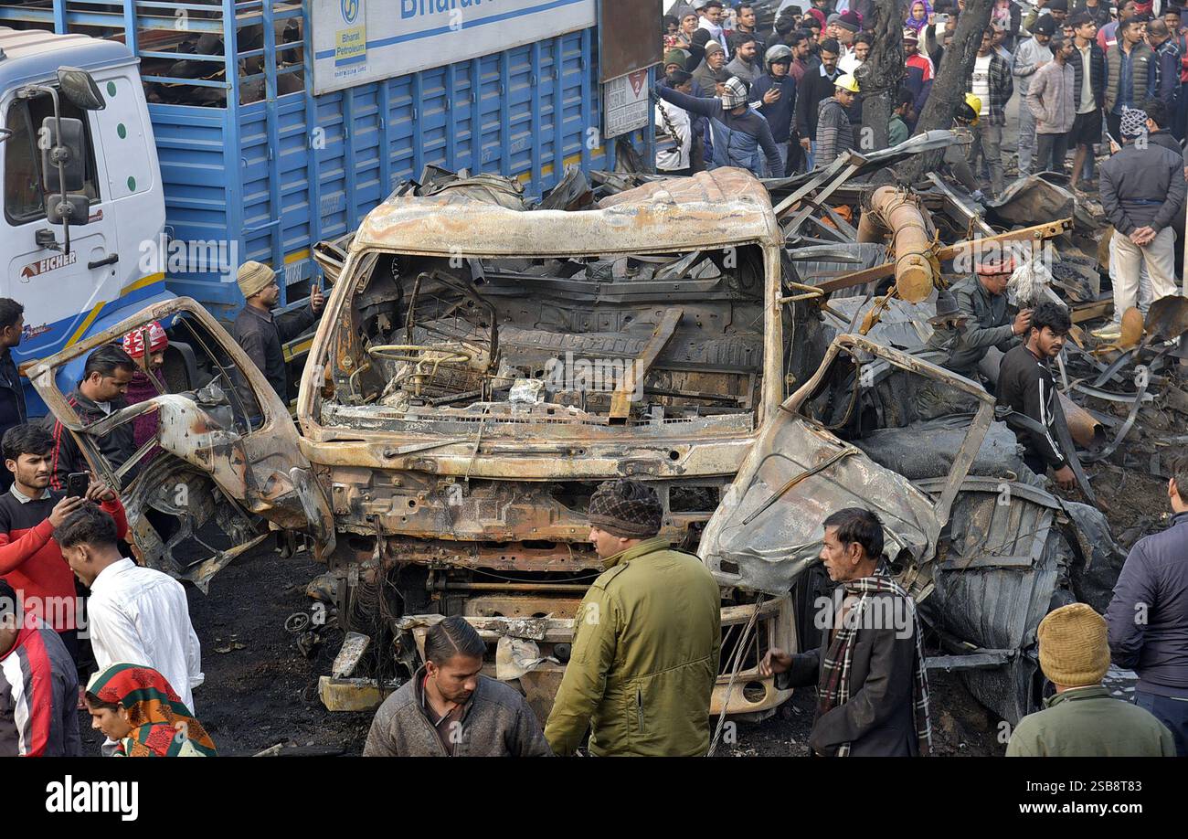 Ghaziabad, India. 01st Feb, 2025. GHAZIABAD, INDIA - FEBRUARY 1: A ...