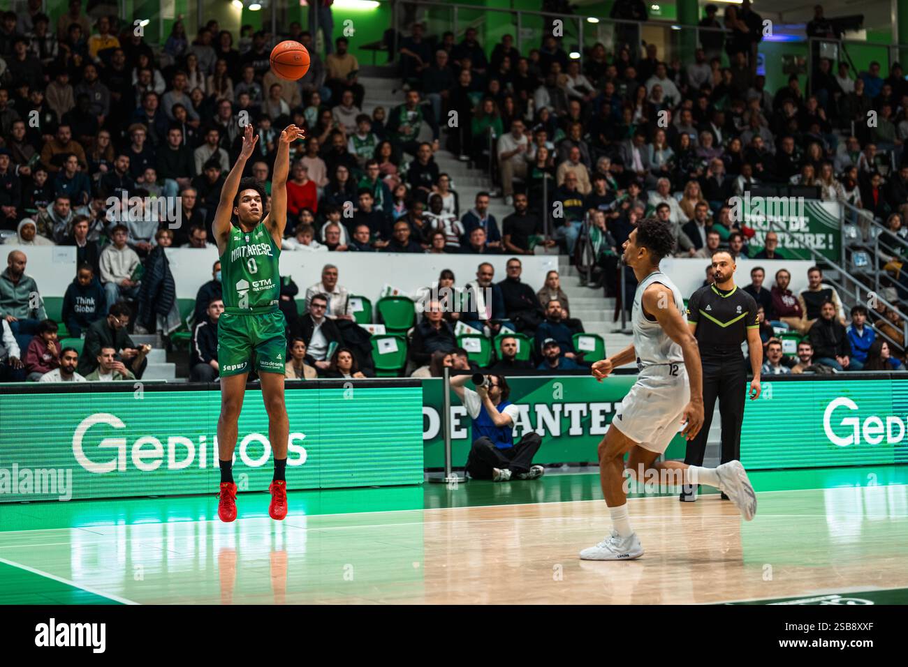 Nanterre, France. 01st Feb, 2025. Lucas FISCHER of Nanterre 92 shooting ...