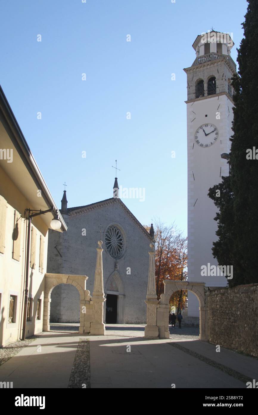 Maniago, Italy. The15th century Cathedral of San Mauro Martire of ...
