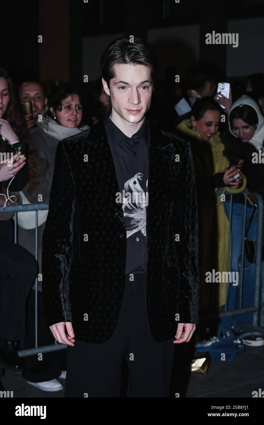 Milan, Italy. 18th Jan, 2025. Men's Fashion, Fall/Winter 2025 - Emporio ...