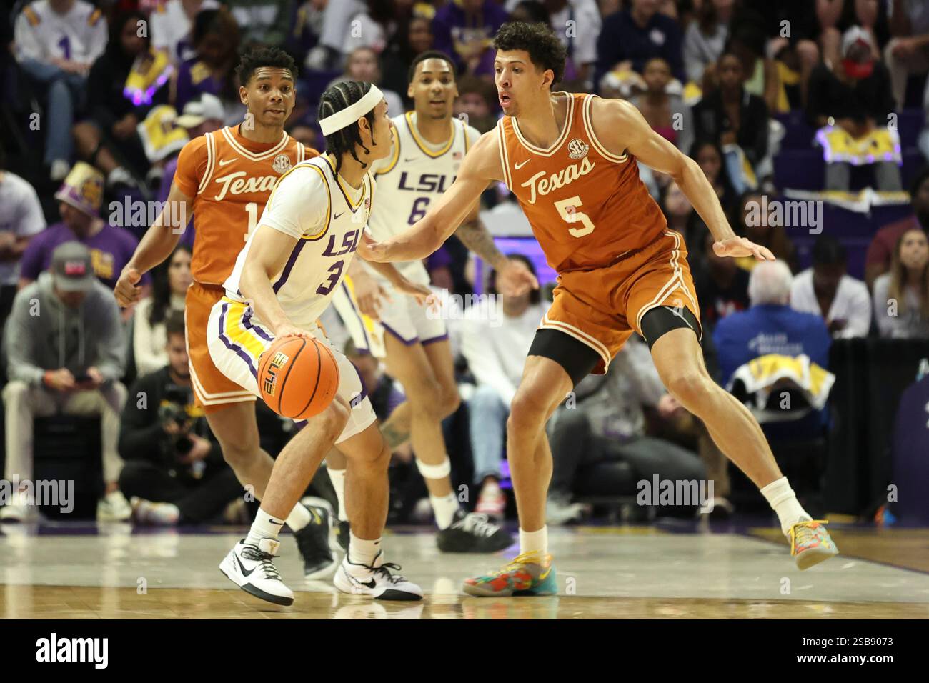 Baton Rouge, United States. 01st Feb, 2025. LSU Tigers guard Curtis ...