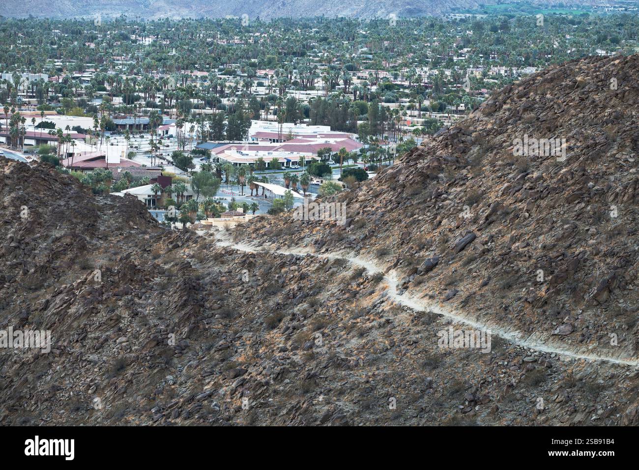 Hiking trail view of Palm Desert near Rancho Mirage and Palm Springs in ...