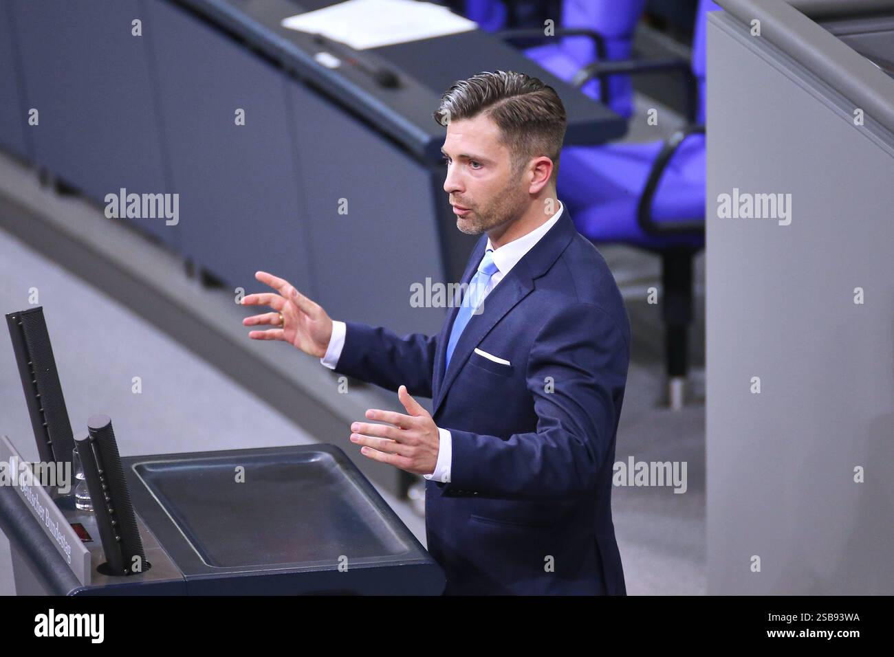 Berlin, Deutschland, 31.01.2025: Deutscher Bundestag: 211 ...