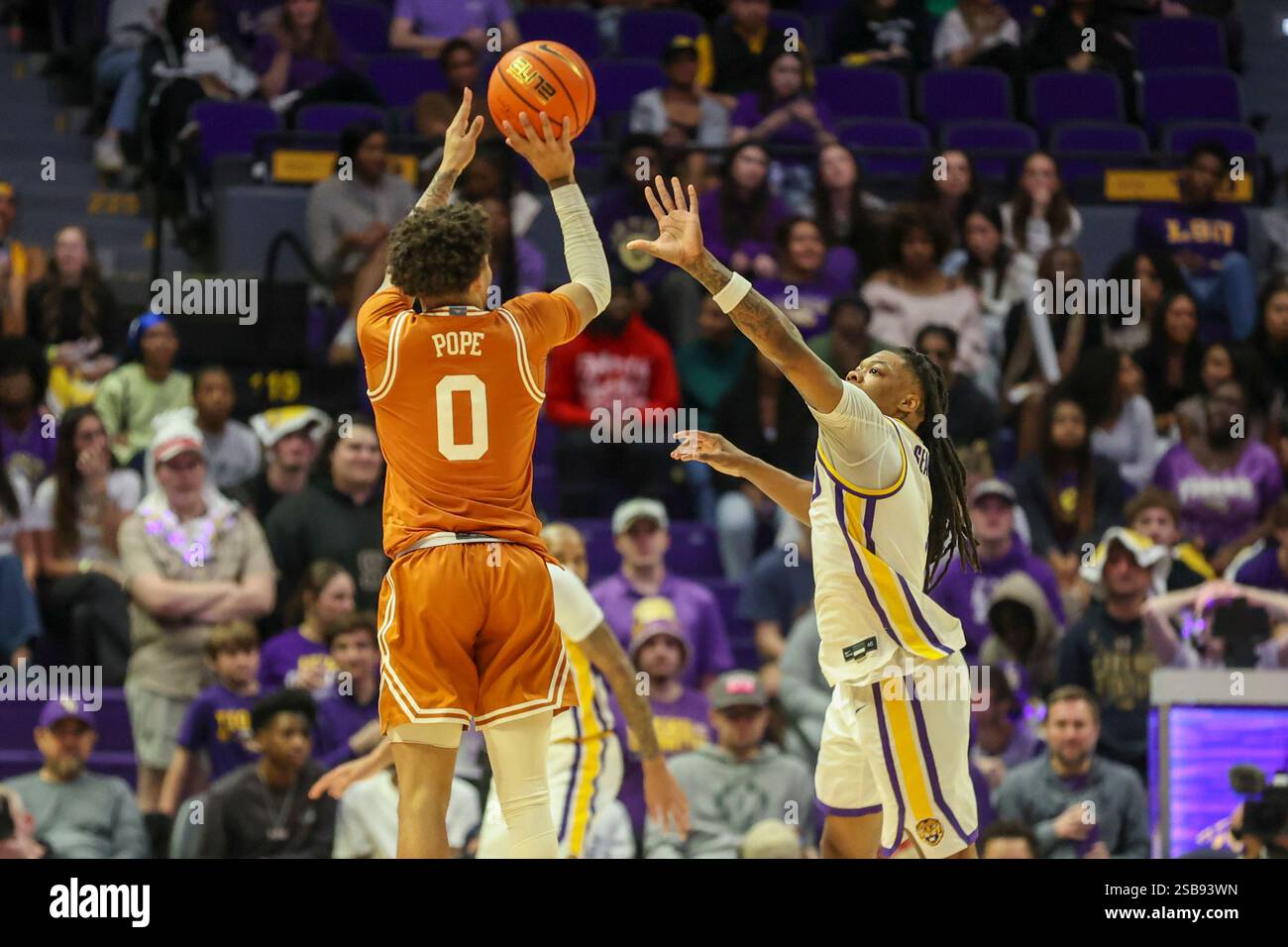 Baton Rouge, United States. 01st Feb, 2025. Texas Longhorns guard ...