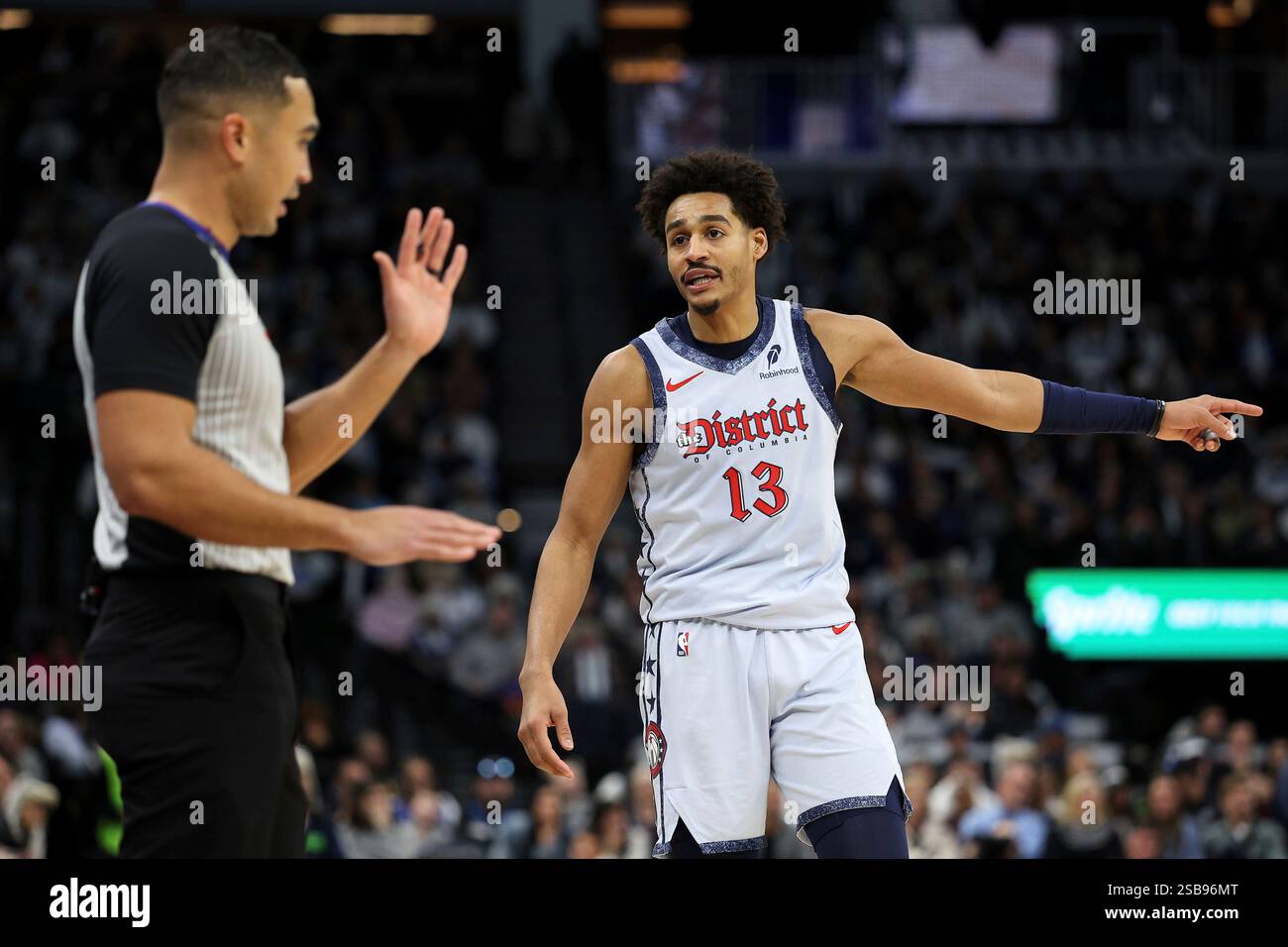 Washington Wizards guard Jordan Poole, right, argues a call with ...