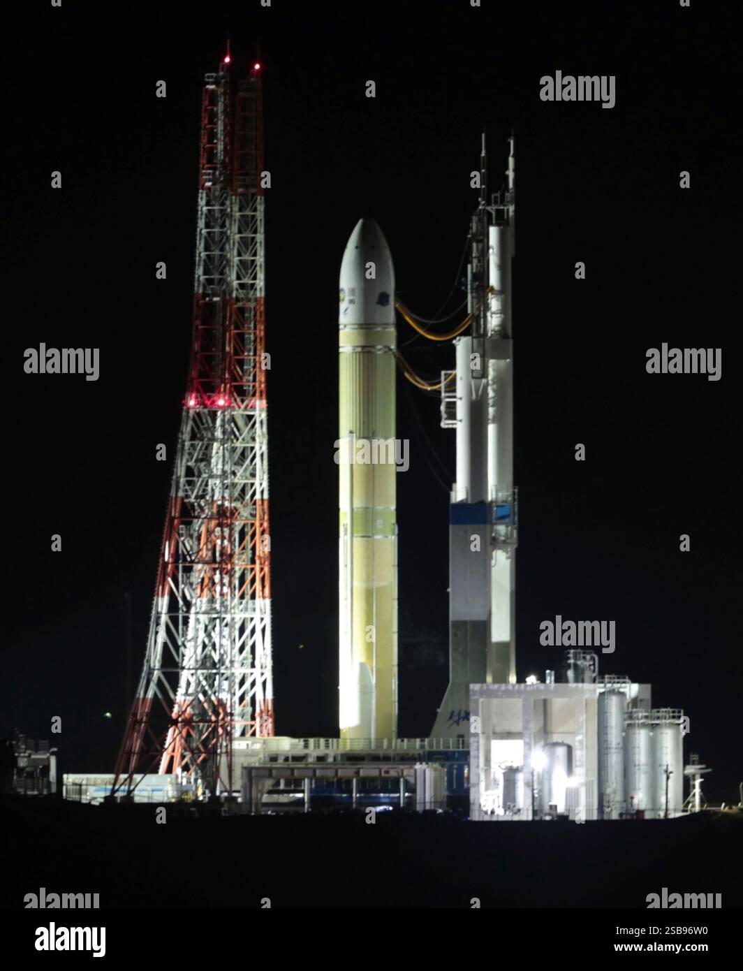 H3 rocket (H3 Launch Vehicle) F5 is moved to the launch pad at the ...