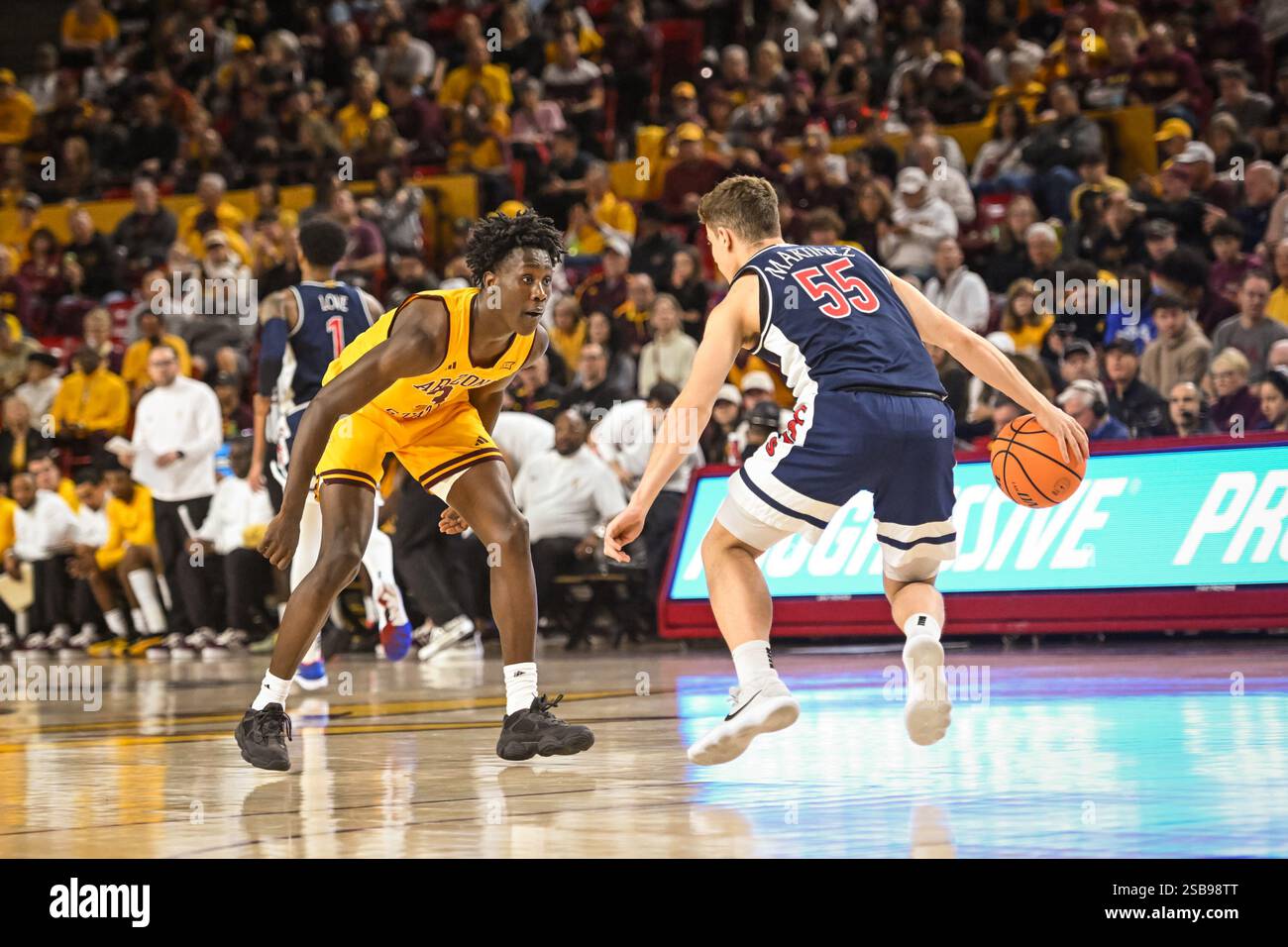 Tempe, Arizona, USA. 31st Jan 2025. Arizona State Sun Devils guard ...