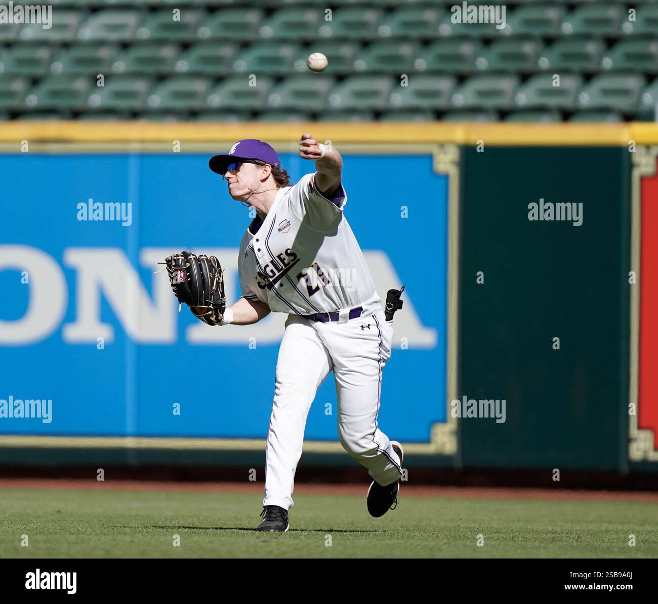 Houston, USA. 01st Feb, 2025. Ashland Eagles center fielder Cam Miller ...