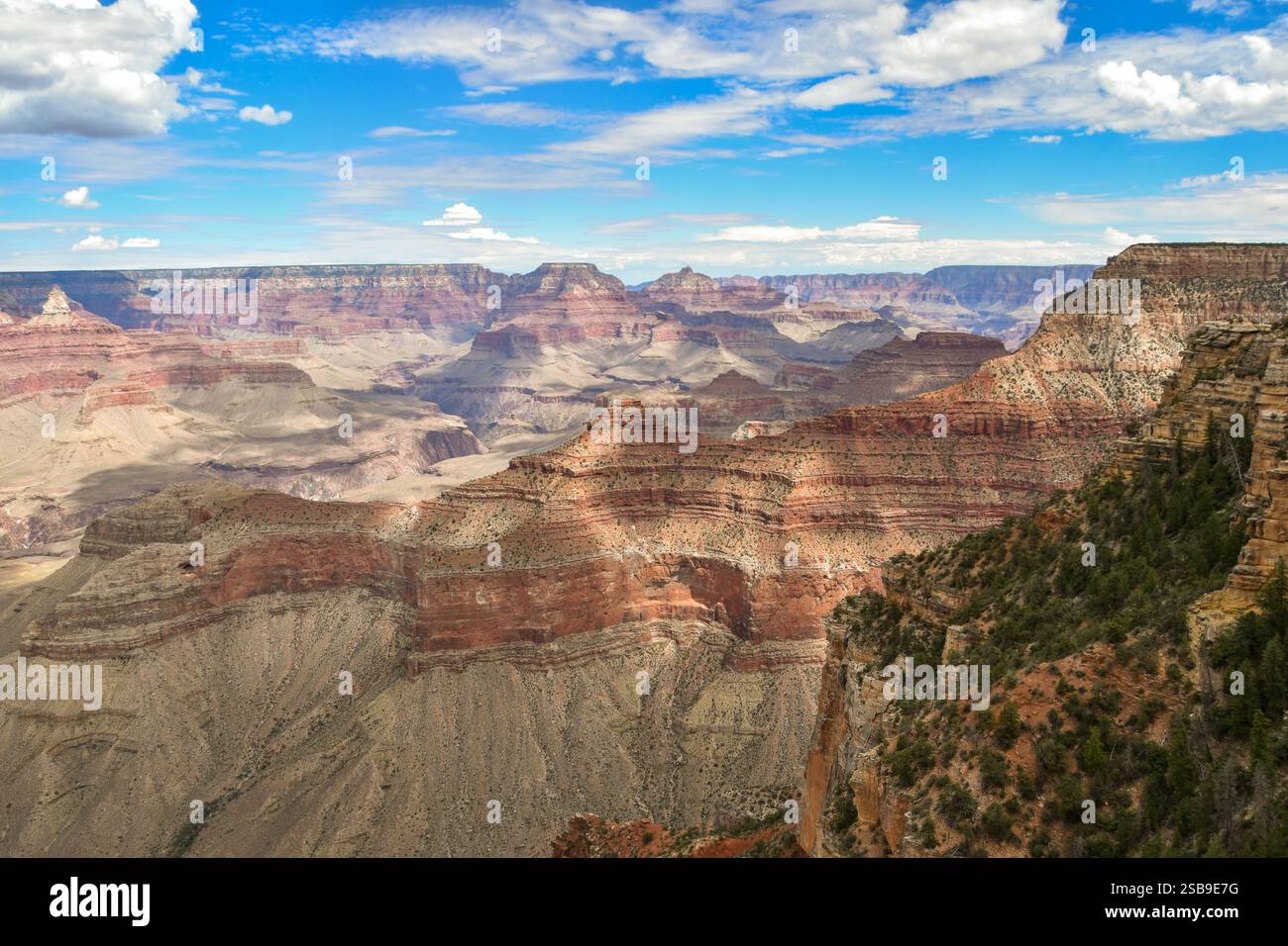 The Grand Canyon as seen from the Southern Rim from the Village to Hopi ...
