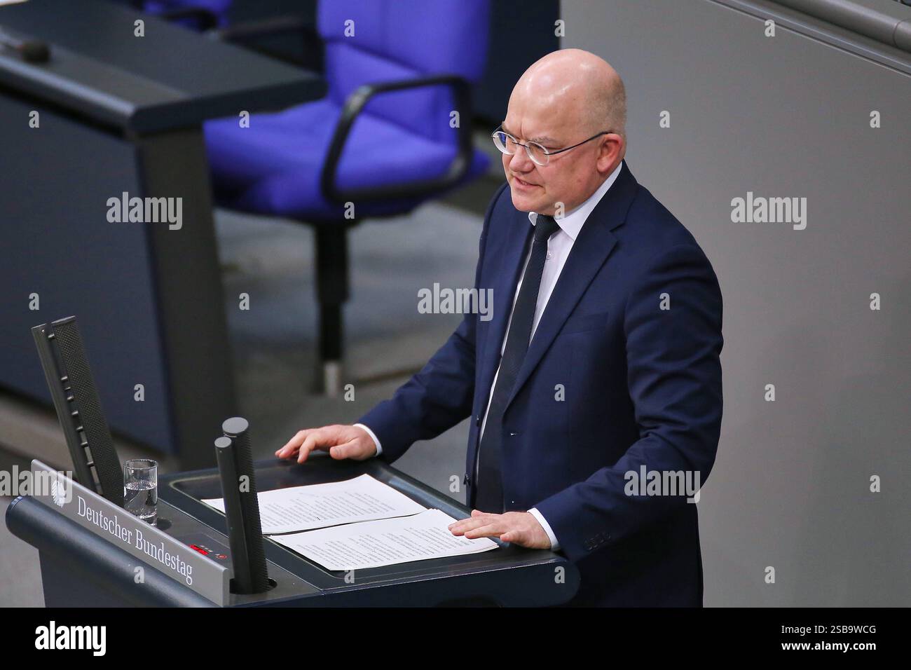 Berlin, Deutschland, 30.01.2025: Deutscher Bundestag: 210 ...