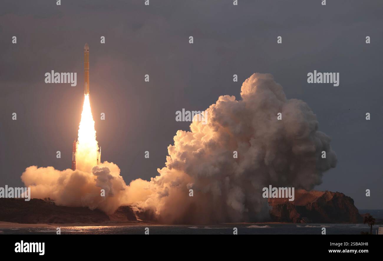 H3 rocket (H3 Launch Vehicle) F5 launches from the Tanegashima Space ...
