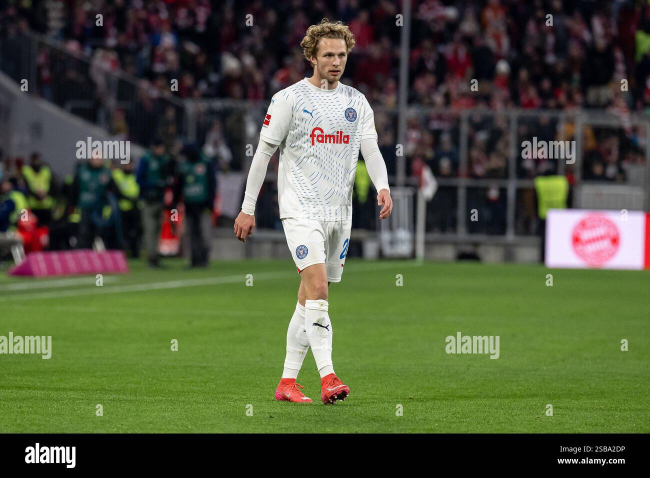 Jann-Fiete Arp (Holstein Kiel, #20). GER, FC Bayern Muenchen vs. Holstein Kiel, Fussball ...