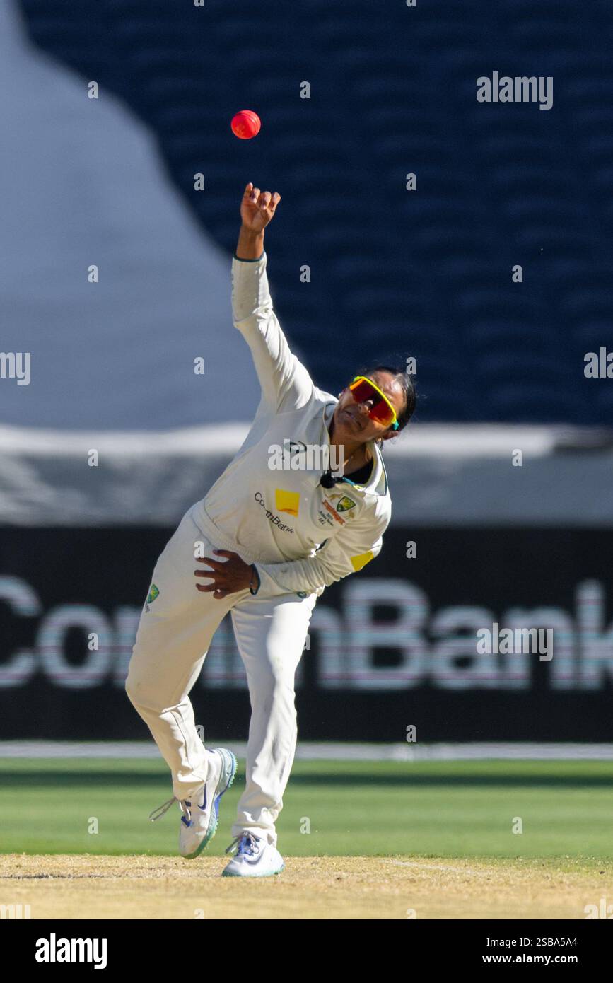 Melbourne, Australia, 1 February, 2025. Alana King of Australia bowls ...