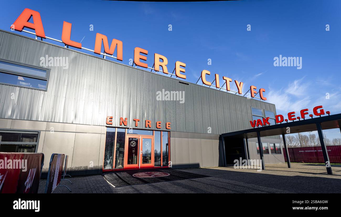 ALMERE, Netherlands. 02nd Feb, 2025. SPO, Yanmar Stadium, Dutch ...