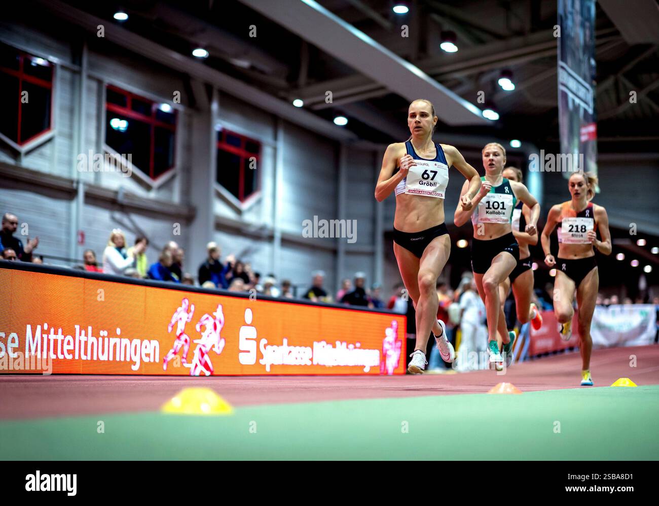 Michelle Gr?bli (SUI) im 800m-Rennen; Sparkassen Indoor - 12. Erfurter ...