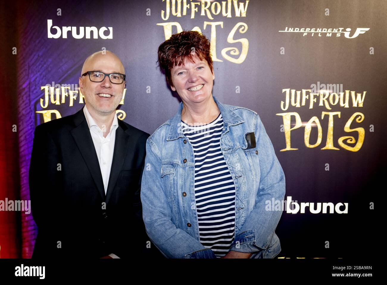 AMSTERDAM - Tosca Menten on the red carpet, prior to the premiere of ...