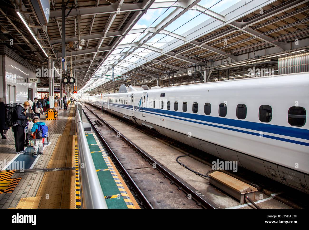 Osaka, Japan: A Shinkansen N700 series bullet train stationary at Shin ...