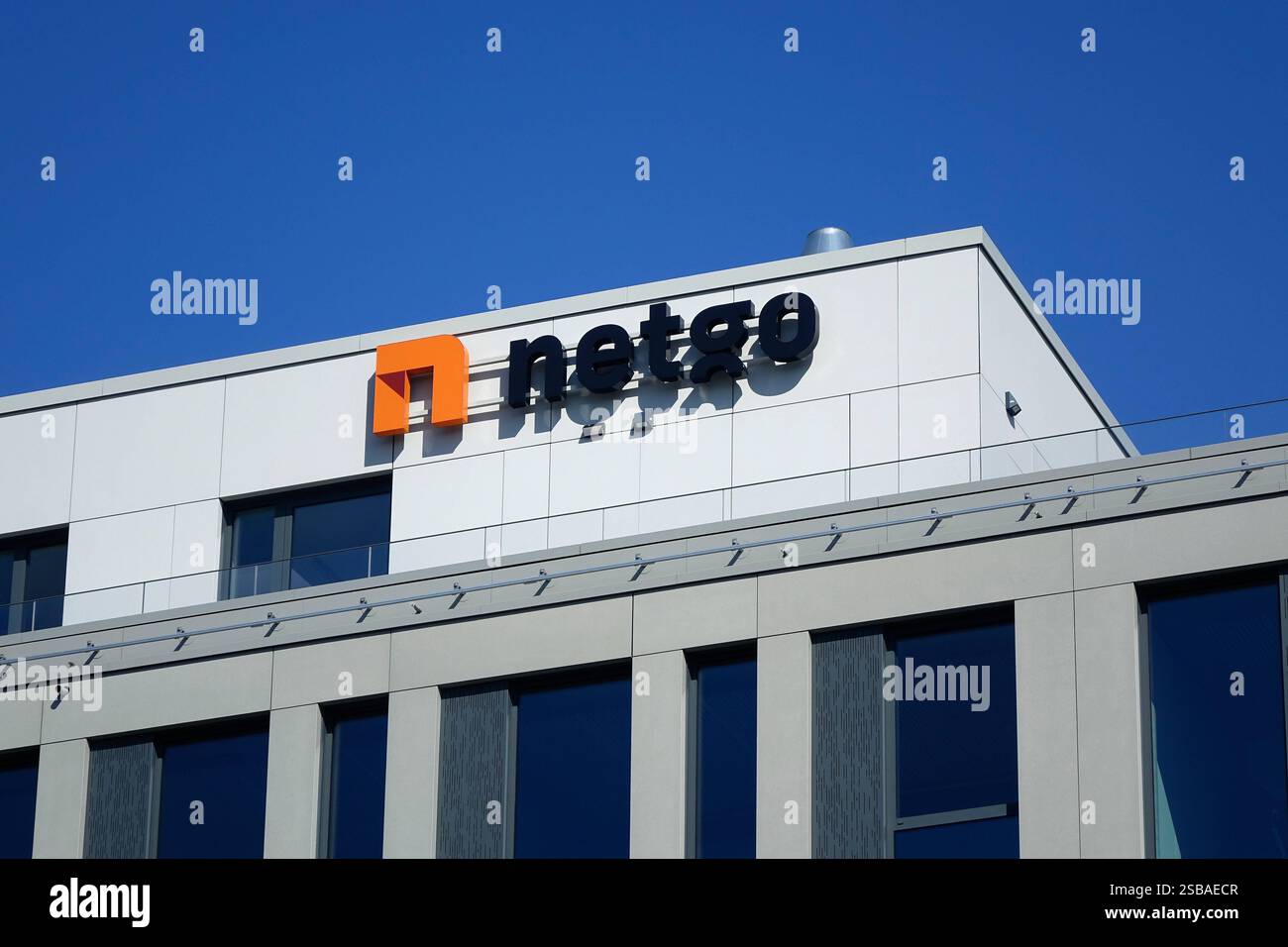 Gebäude mit Schriftzug Netgo Gebäude mit Schriftzug Netgo, 21.09.2024 ...