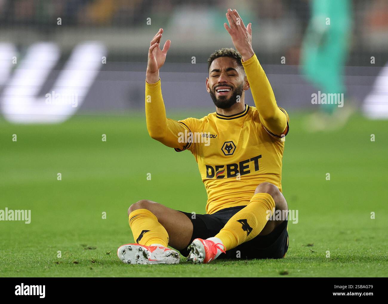 Wolverhampton, England, 1st February 2025. Matheus Cunha of ...