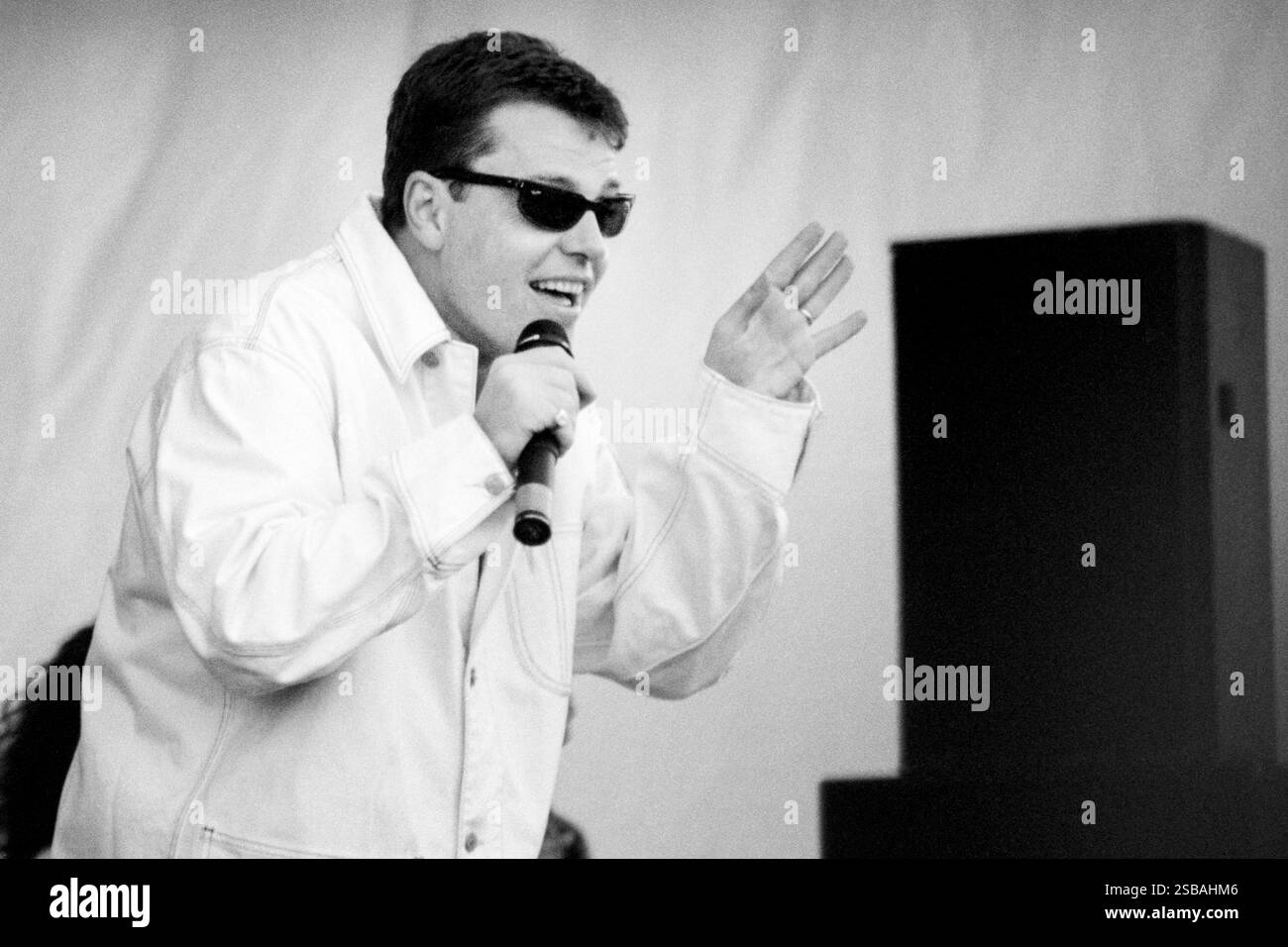 SUGGS, SOLO CAREER, 1996: Singer Suggs from the 80s British pop legends ...