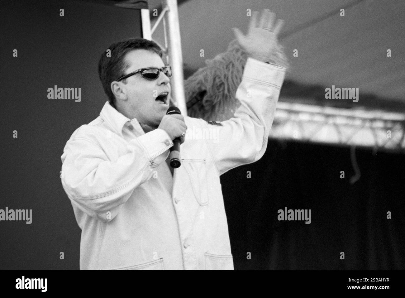 SUGGS, SOLO CAREER, 1996: Singer Suggs from the 80s British pop legends ...