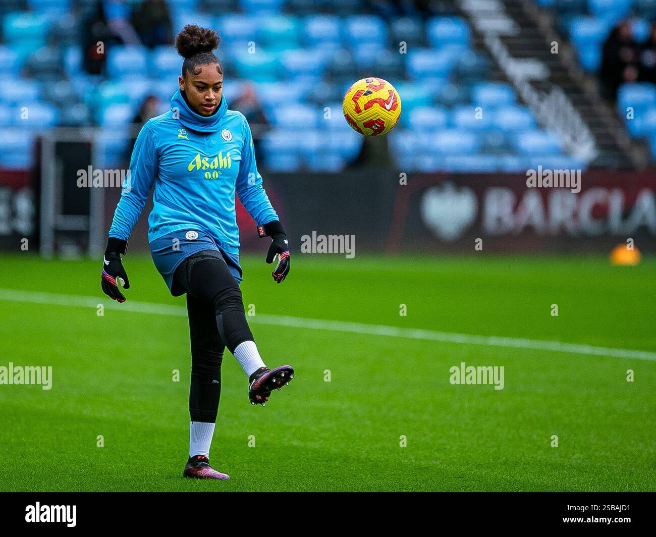 The Joie Stadium, UK. 2nd Feb, 2025. Goalkeeper Khiara Keating (35 ...