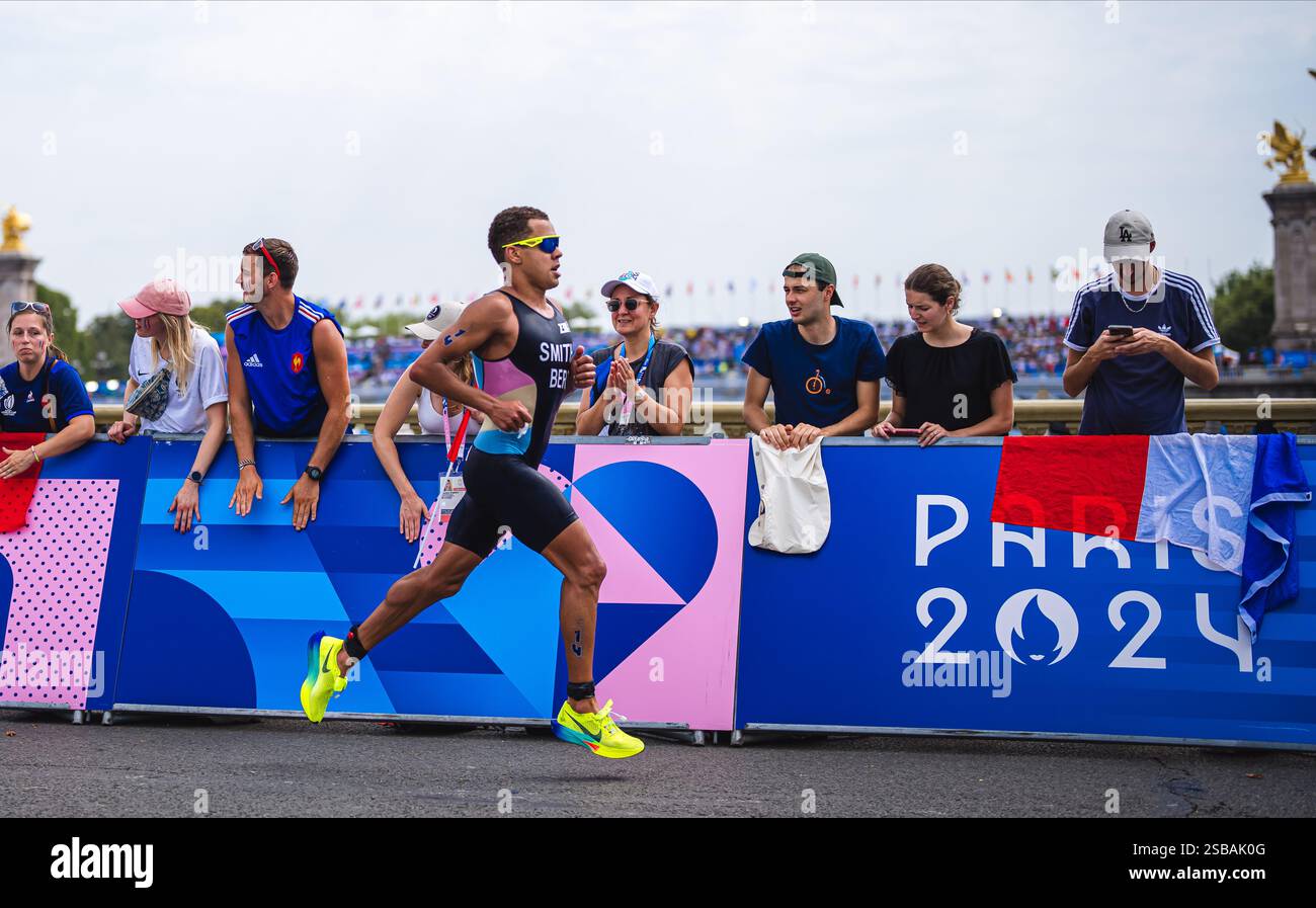 Tyler Smith participating in the triathlon at the Paris 2024 Olympic ...