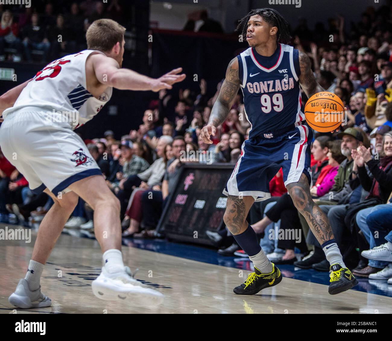 February 01 2025 Moraga, CA U.S.A. Gonzaga guard Khalif Battle (99 ...