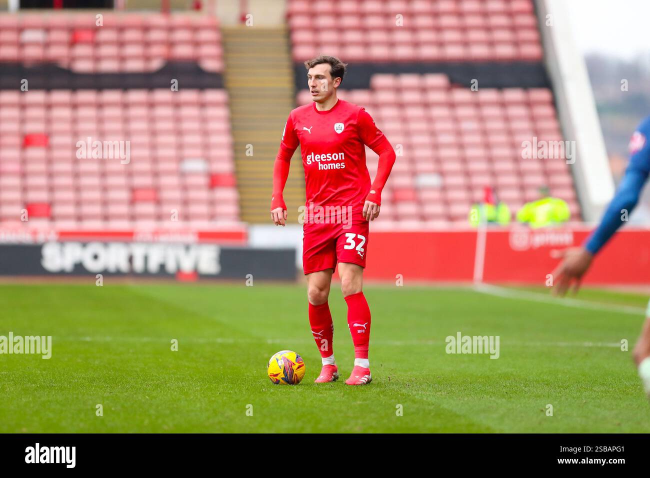 Oakwell Stadium, Barnsley, England - 1st February 2025 Josh Earl (32 ...