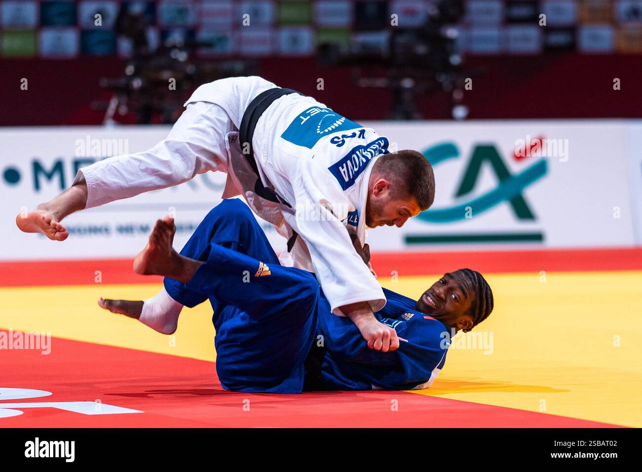 Peter JEAN (FRA) and Akil GJAKOVA (KOS) round of 32 Menâ??s -73Kg ...
