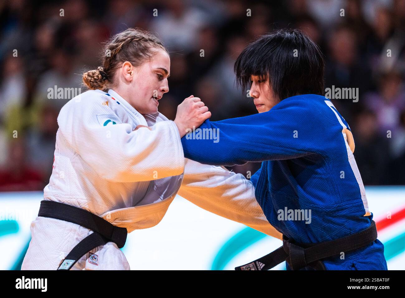 Alyssia POULANGE (FRA) and Suryeon HWANG (KOR) round of 32 Womenâ??s ...