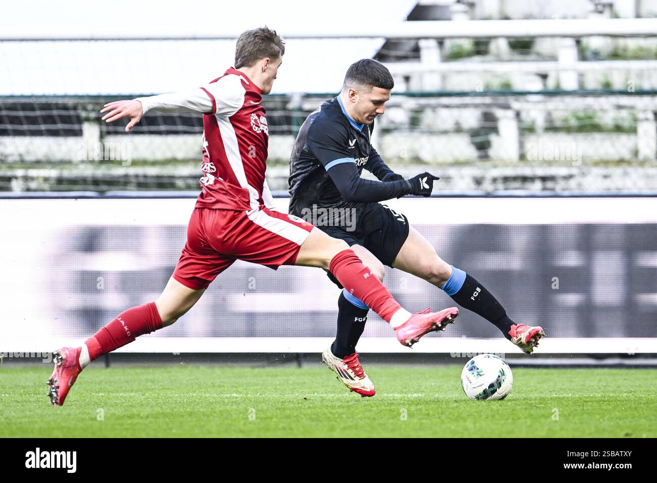 Antwerpen, Belgium. 02nd Feb, 2025. Antwerp's Semm Renders and Club's ...