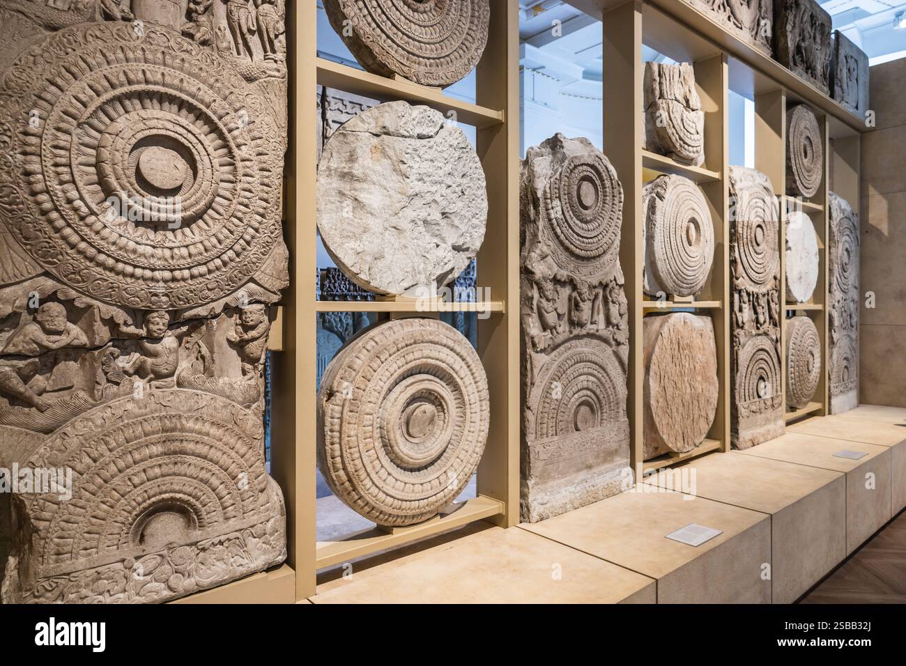 Ancient Buddhist Relief Carvings from Amaravathi at British Museum ...
