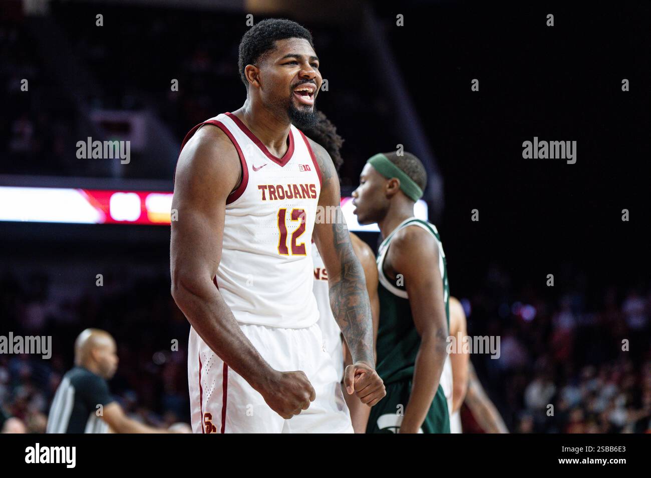 Los Angeles, USA. 1st Feb 2025. USC Trojans forward Rashaun Agee (12 ...