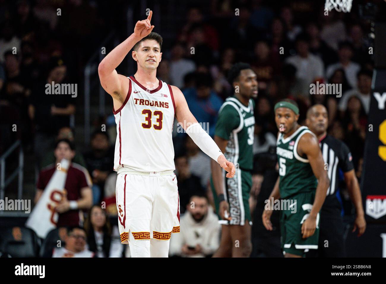 Los Angeles, USA. 1st Feb 2025. USC Trojans forward Josh Cohen (33 ...