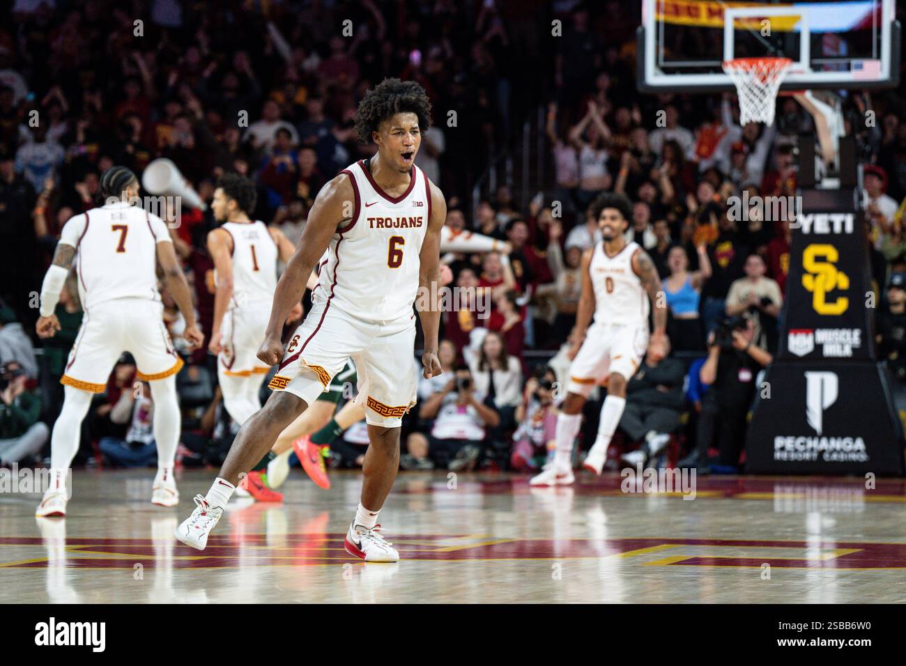 Los Angeles, USA. 1st Feb 2025. USC Trojans guard Wesley Yates III (6 ...