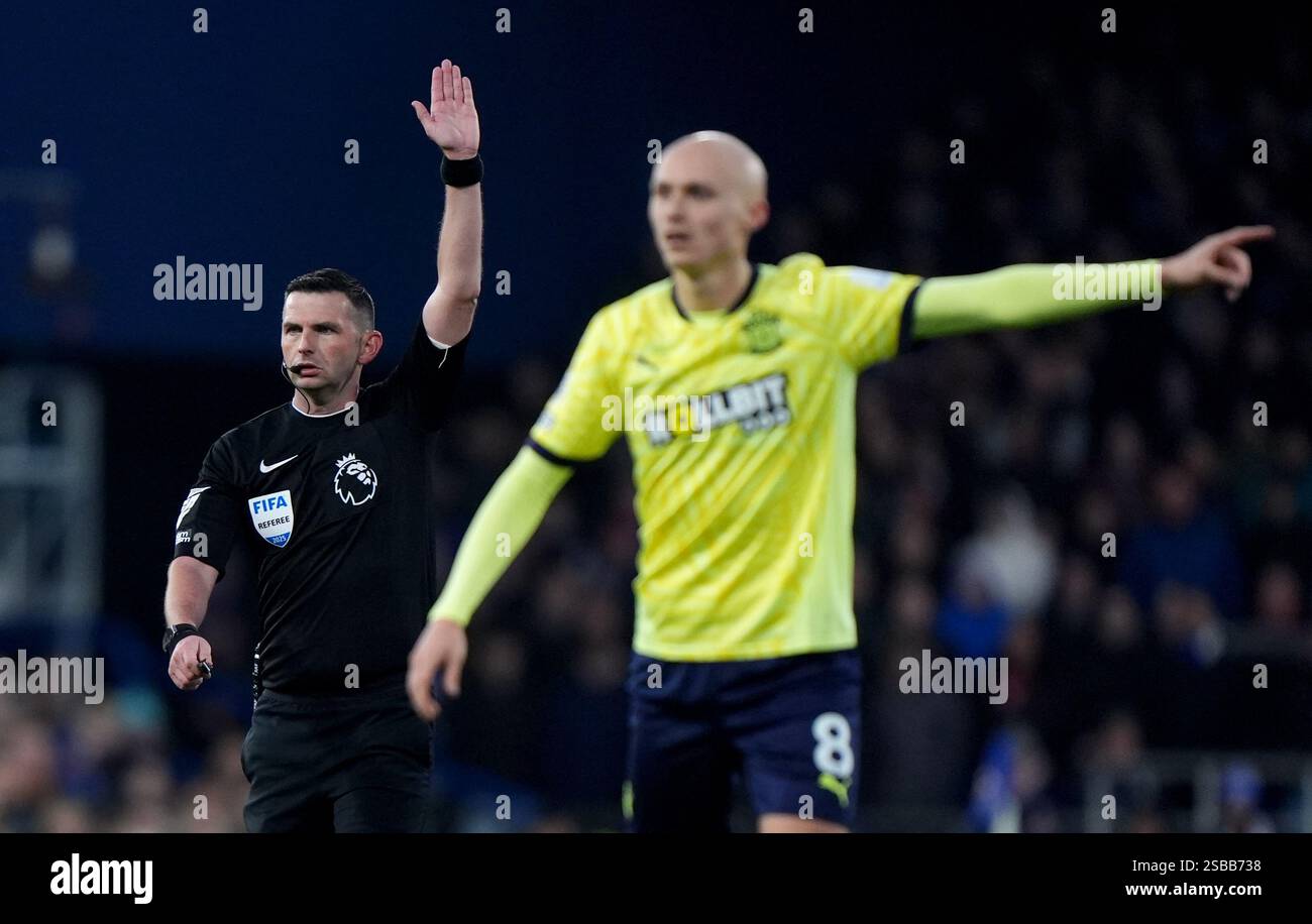 Referee Michael Oliver during the Premier League match at Portman Road ...